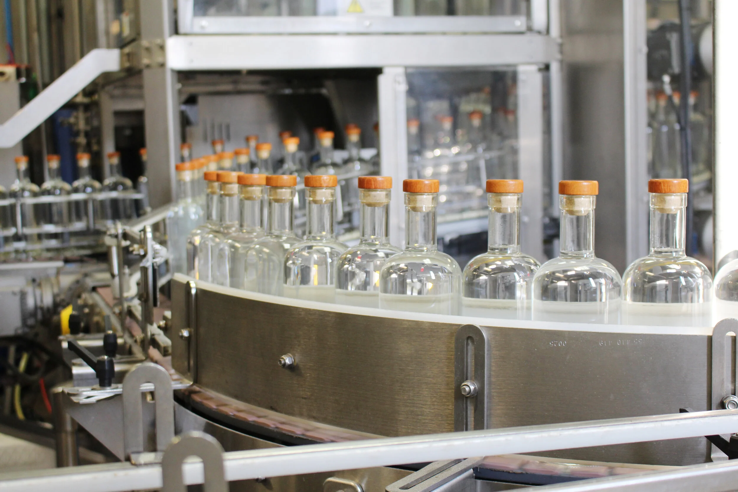 Top 9 Spirit Bottle Manufacturers 2026