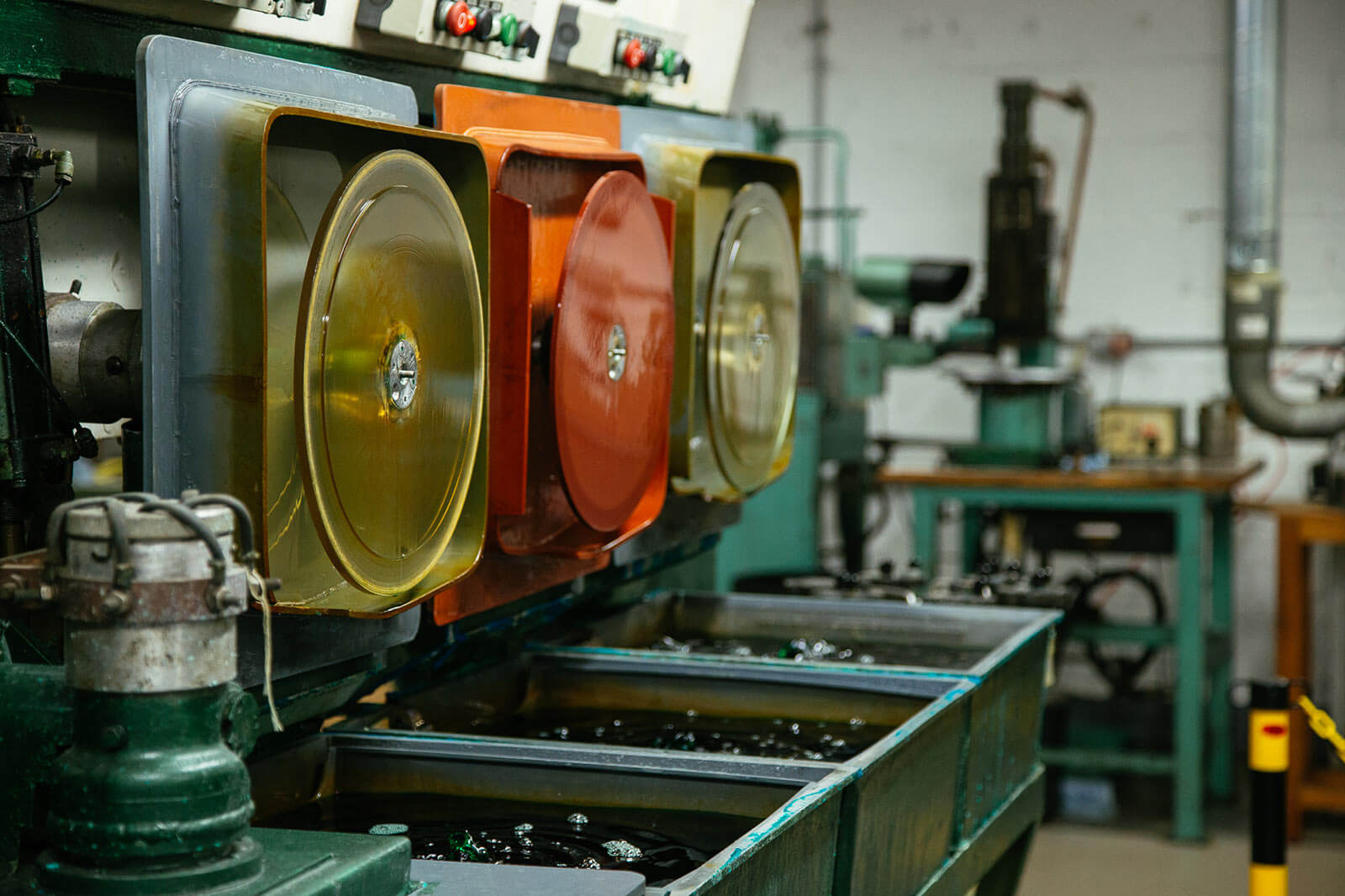 Top 10 Vinyl Manufacturers 2026